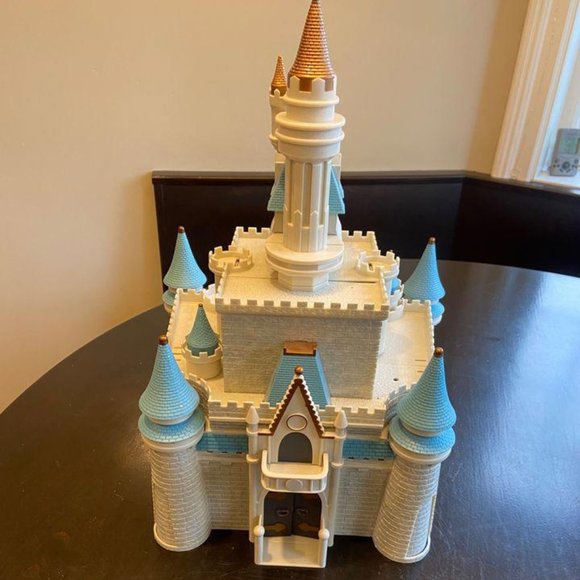 Toys | Vintage Disney Cinderella Princess Castle With Lights And Sound ...